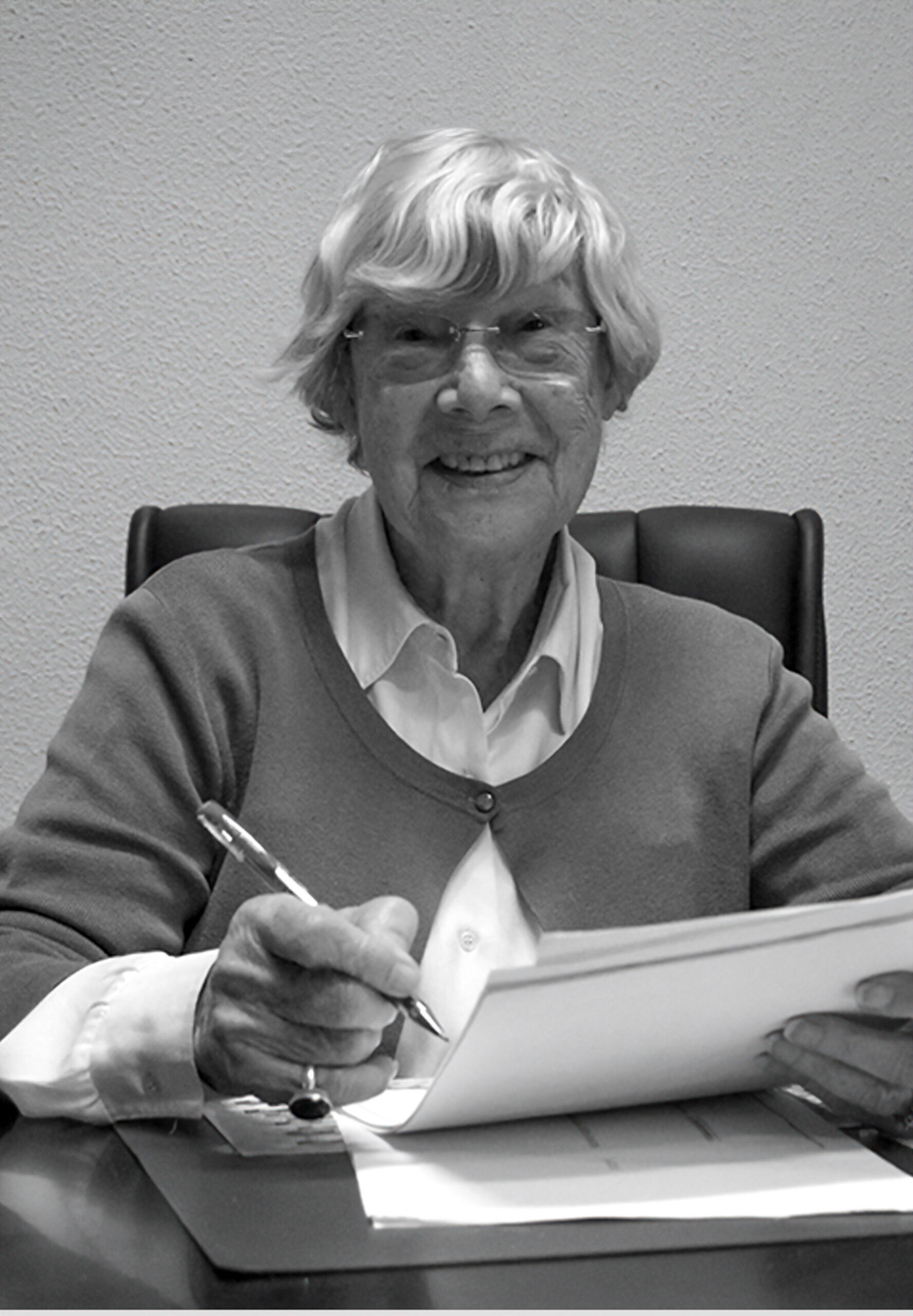 Centenário da professora elvense Raquel Soeiro de Brito celebrado na ...